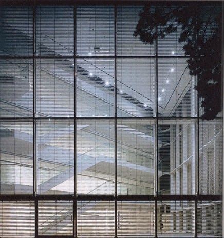 Richard Horden, Through Space - Domus