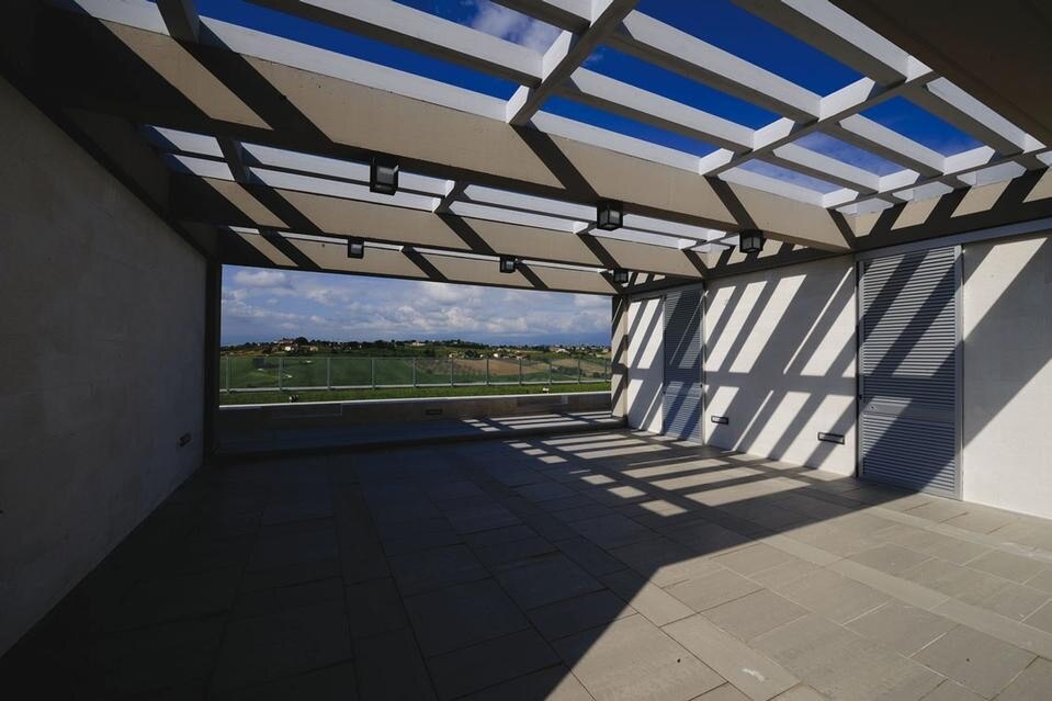 Carlo Pozzi: The "LA VALENTINA" farm in Spoltore, Pescara - Domus