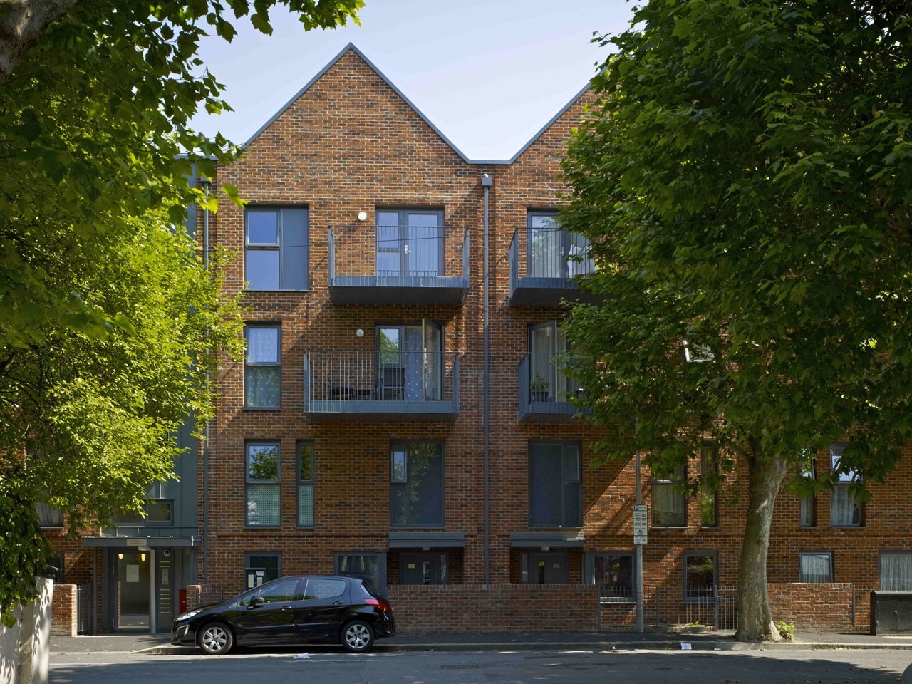 Mæ: Hammond Court - Domus