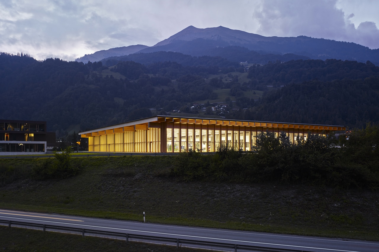 Production Hall Grüsch - Domus