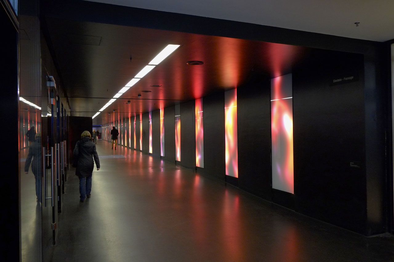 Vja: Station Forecourt - Domus