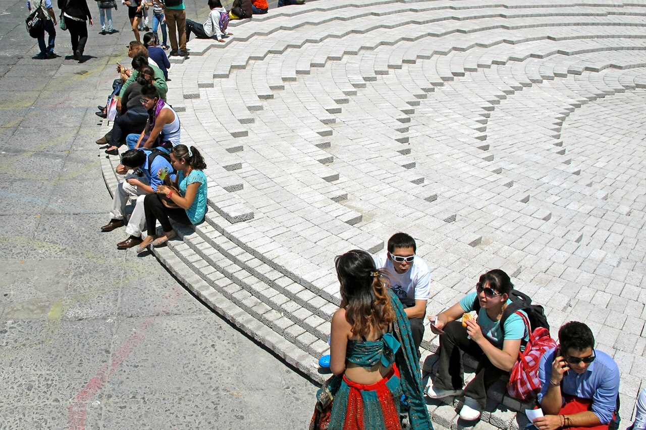 Alberto Odériz: El Zócalo - Domus