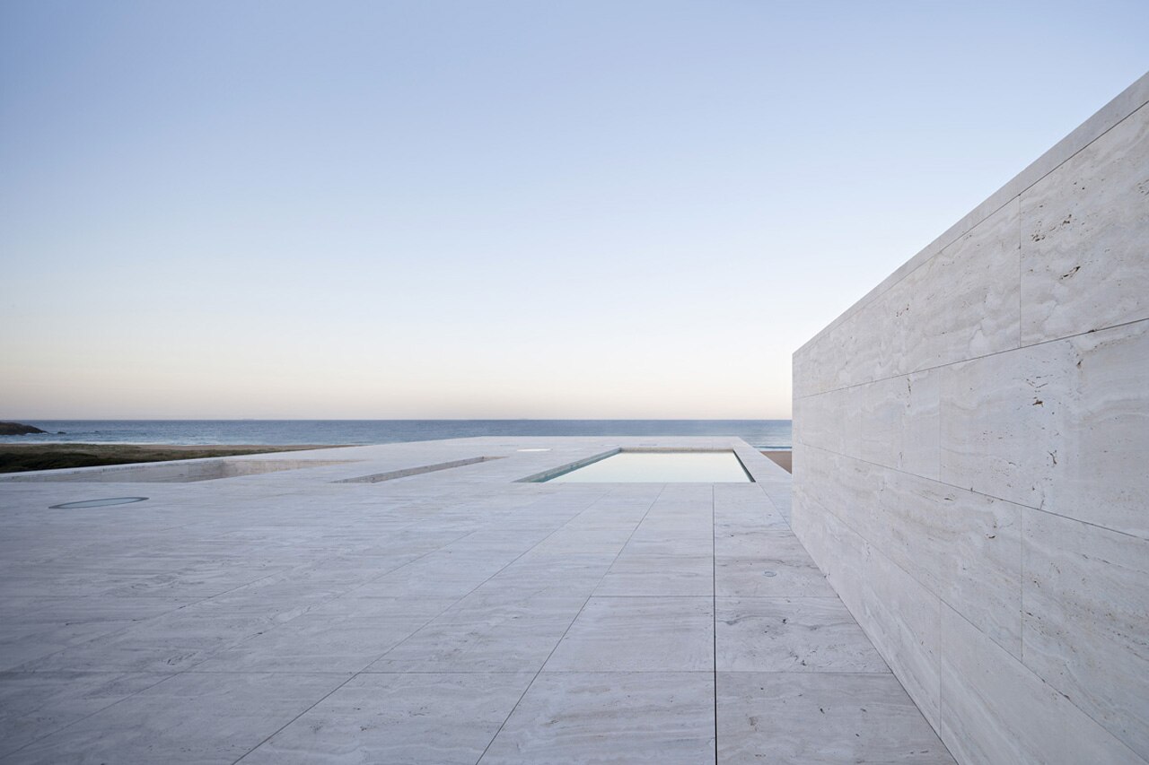 House of the Infinite - Domus