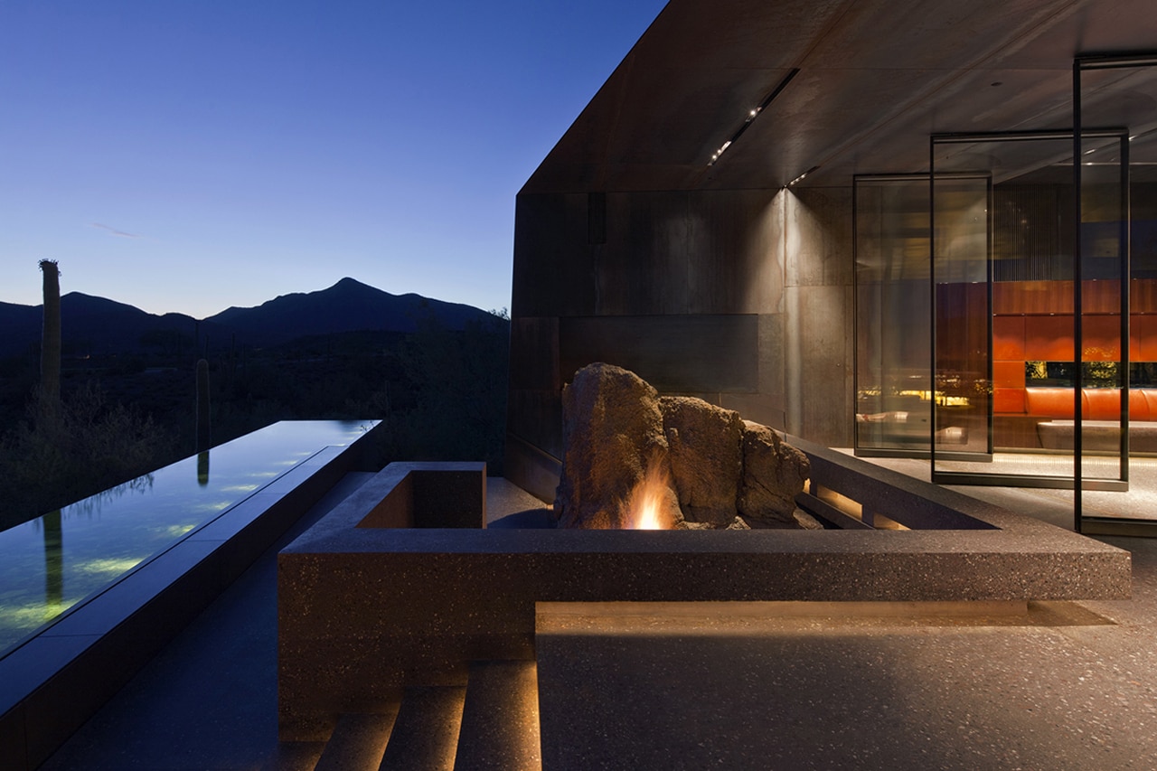 Desert Courtyard House - Domus