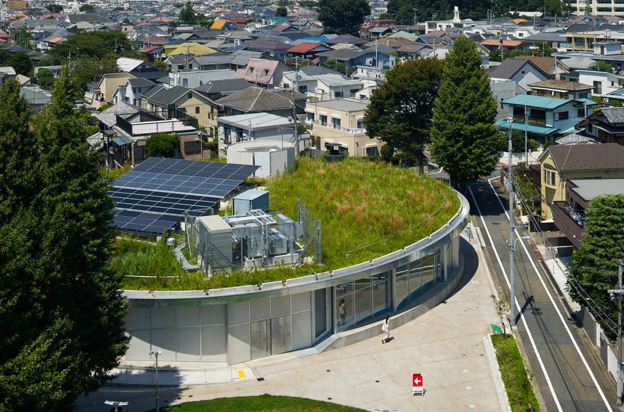 Dynamic public space - Domus