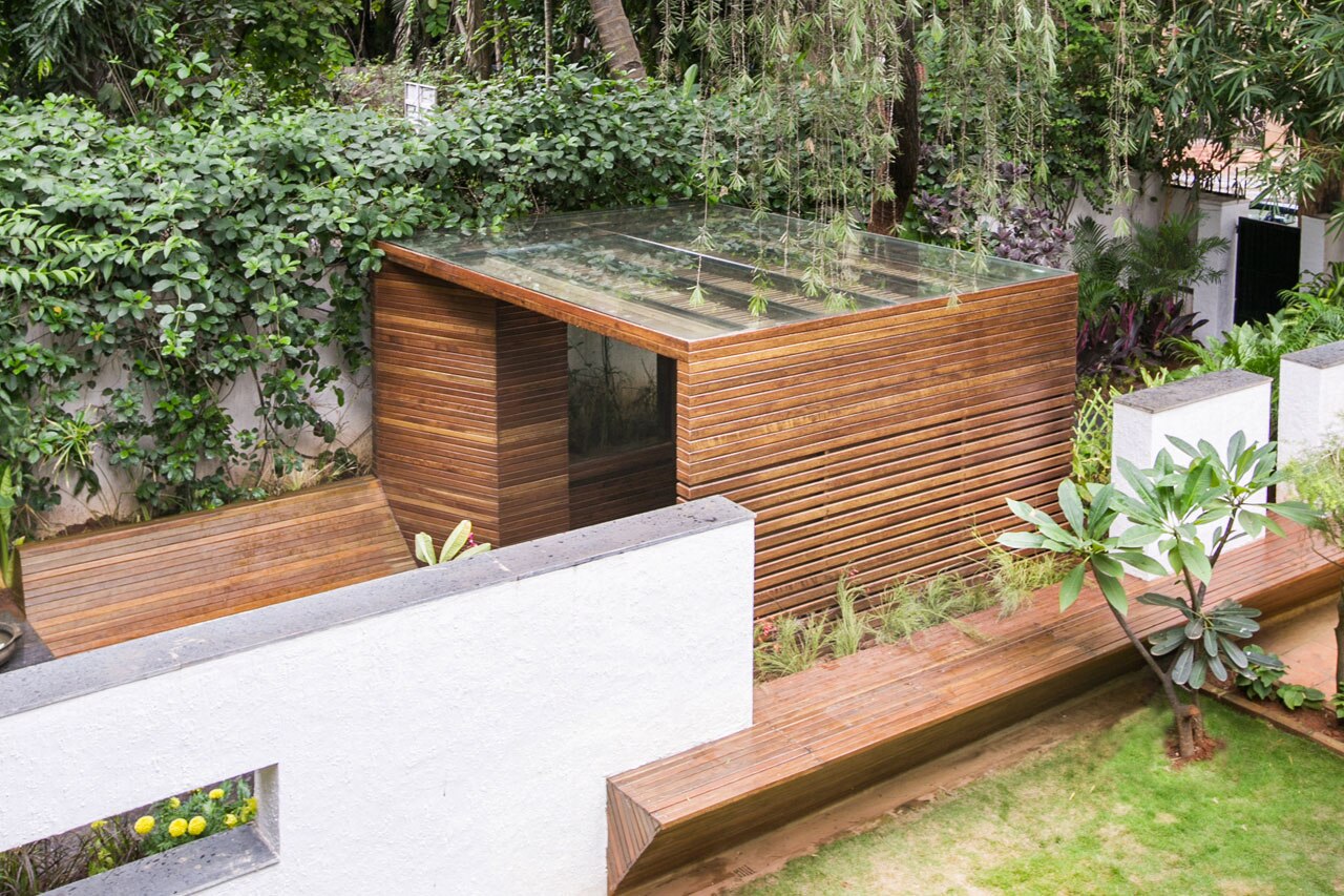 Pavilion in a garden - Domus