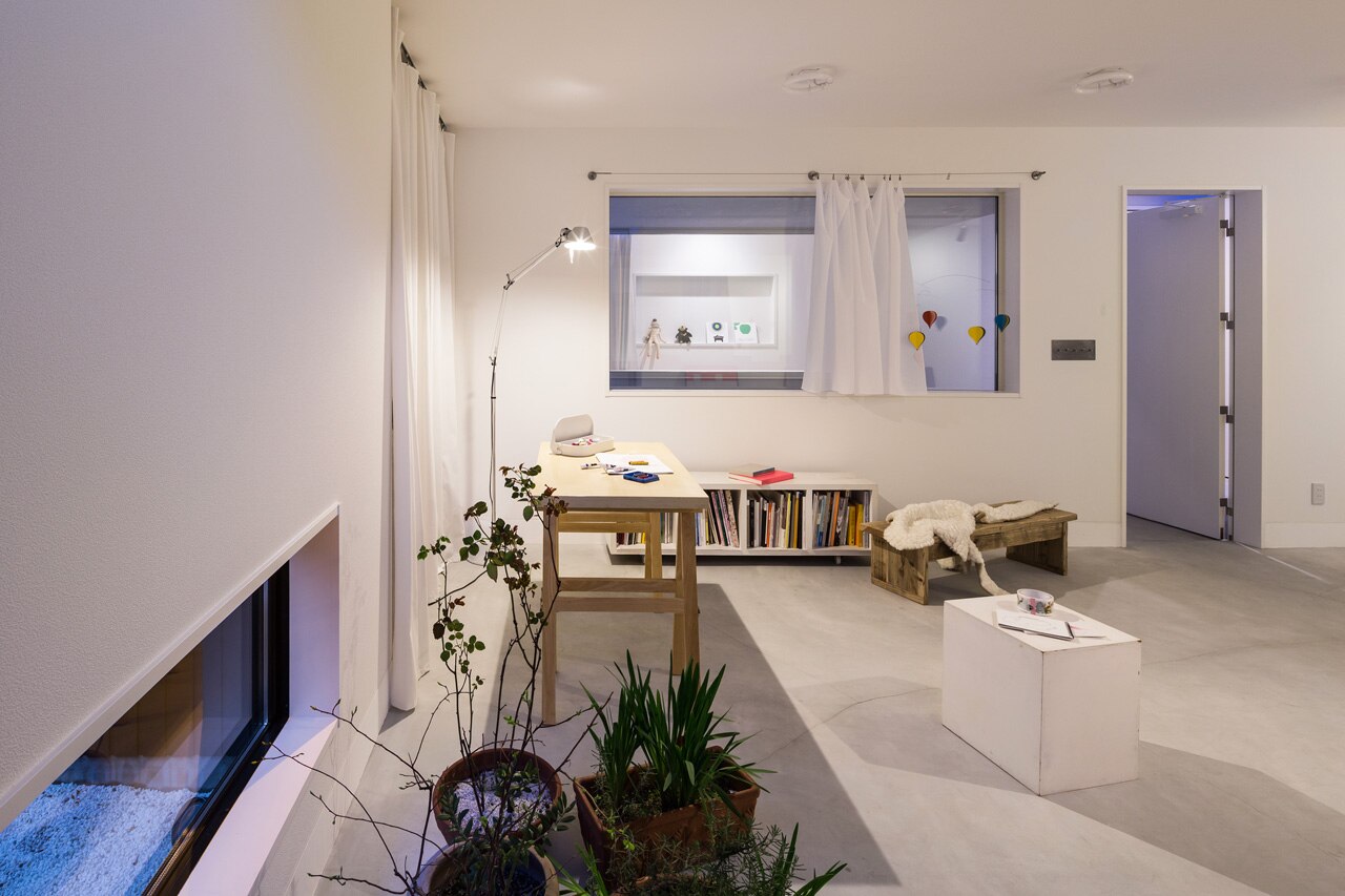 FORM: Framing house - Domus