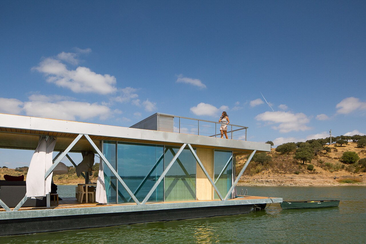 Floating House - Domus