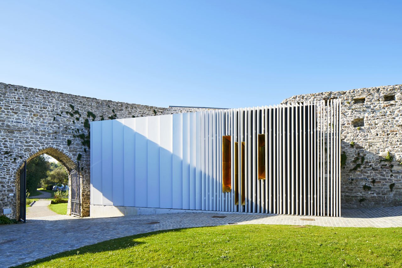 Discreet architecture - Domus