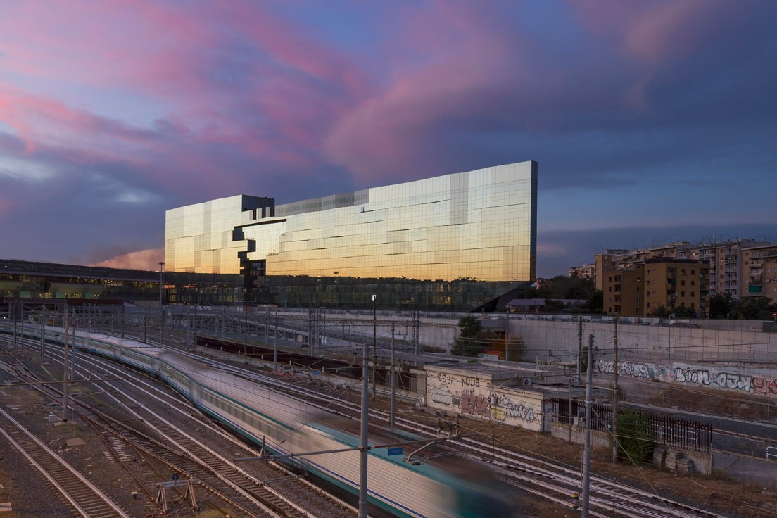 New headquarters in Rome - Domus
