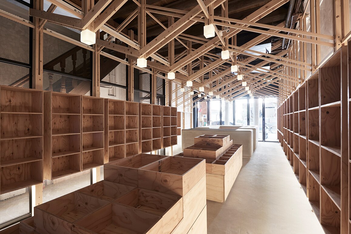 The Inverted Truss - Domus