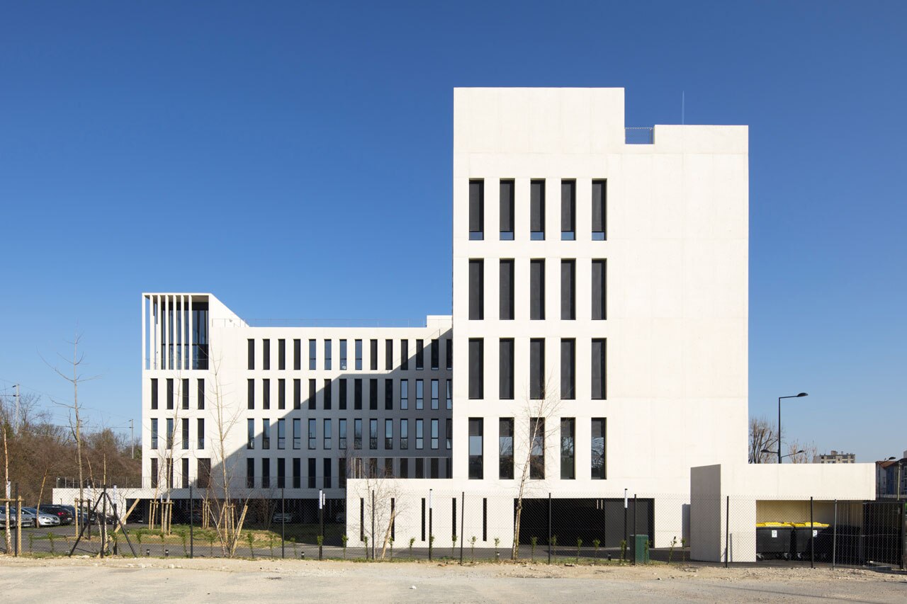 IDF Habitat headquarters - Domus