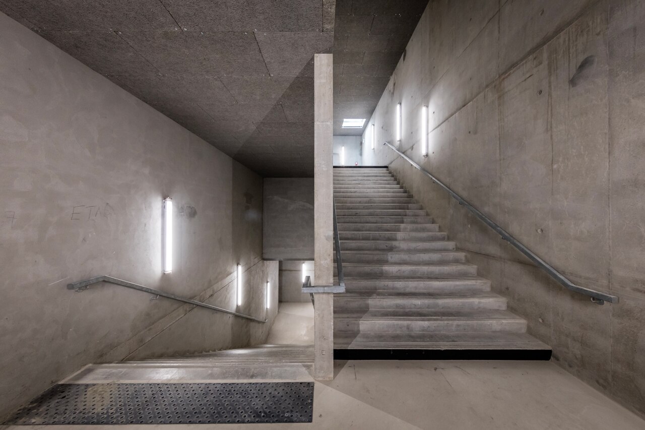OMA: Lab City - Domus