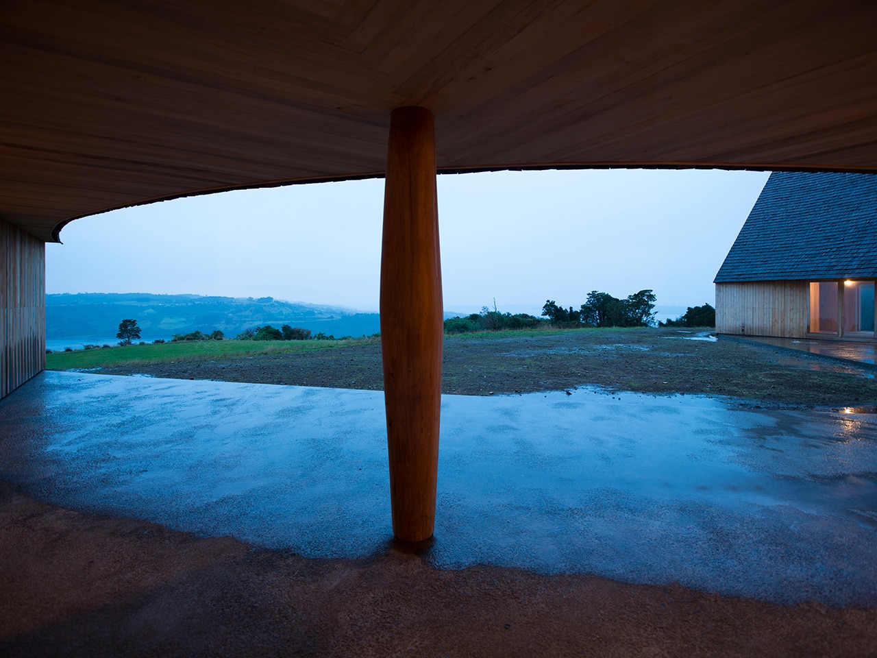 Loba House and Rode House, by Pezo von Ellrichshausen