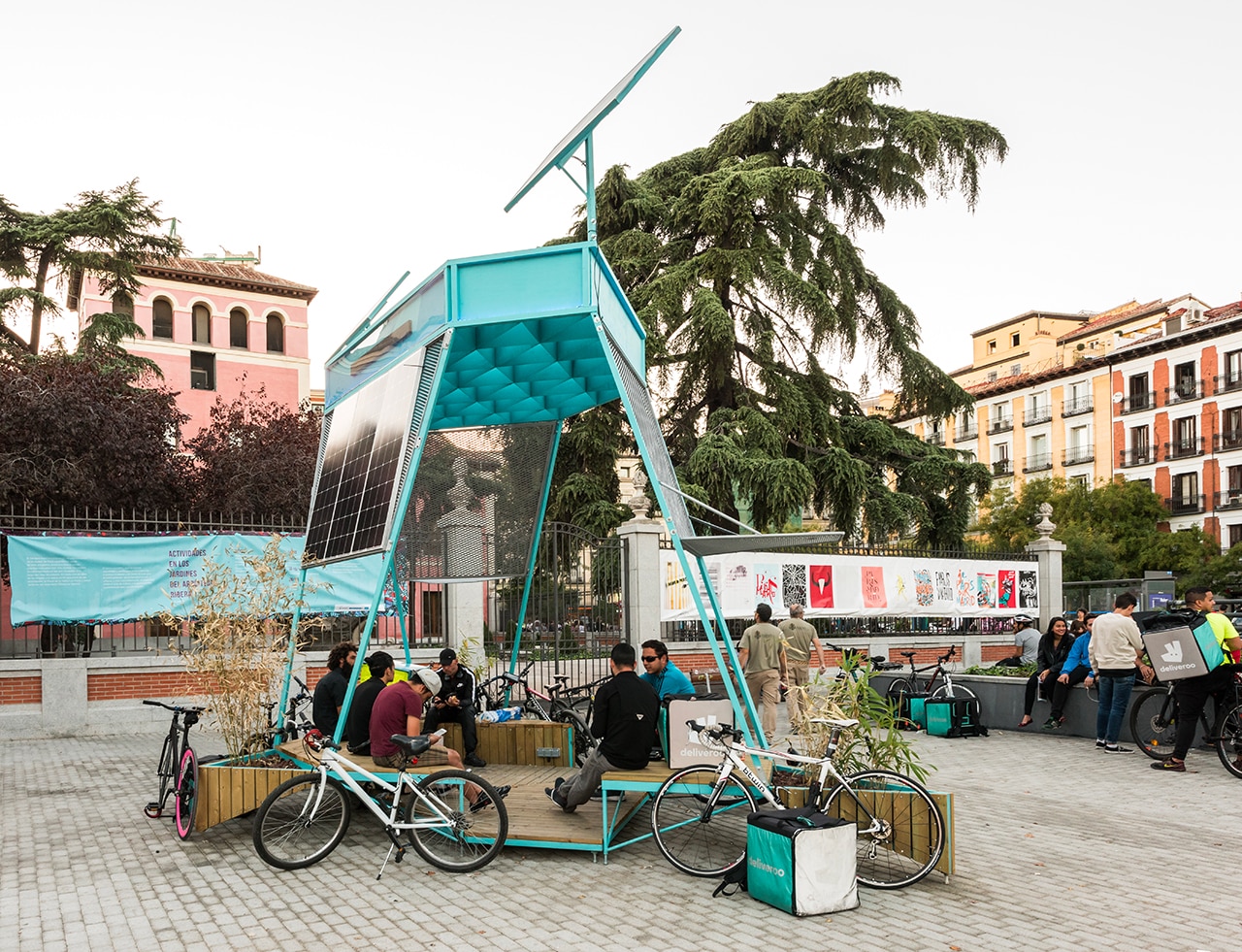 Three Madrid-based collectives design a self-sufficient public ...