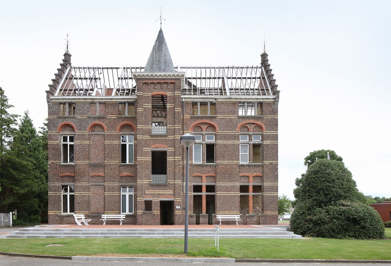 Belgium: de Vylder Vinck Tailleu transforms a ruin into a common space