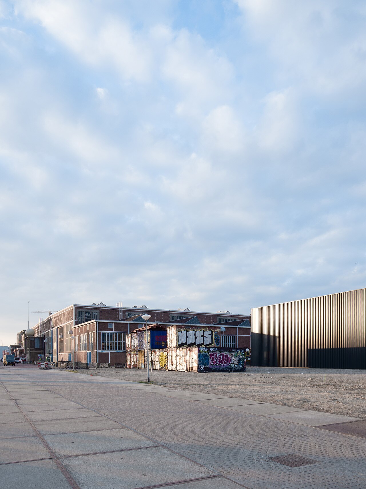 Amsterdam. A boat hangar interacting with the new life of a shipyard ...