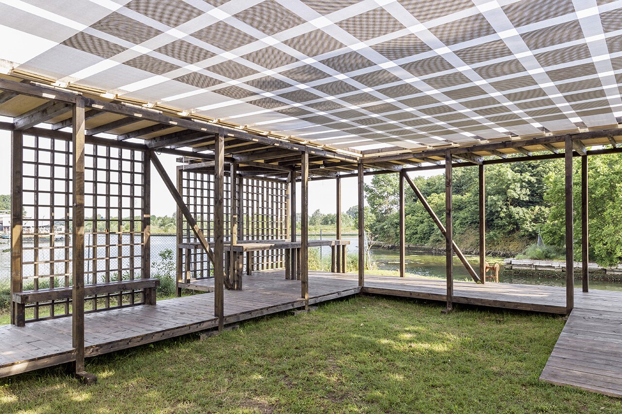 A pavilion for dancing on the Venice lagoon - Domus
