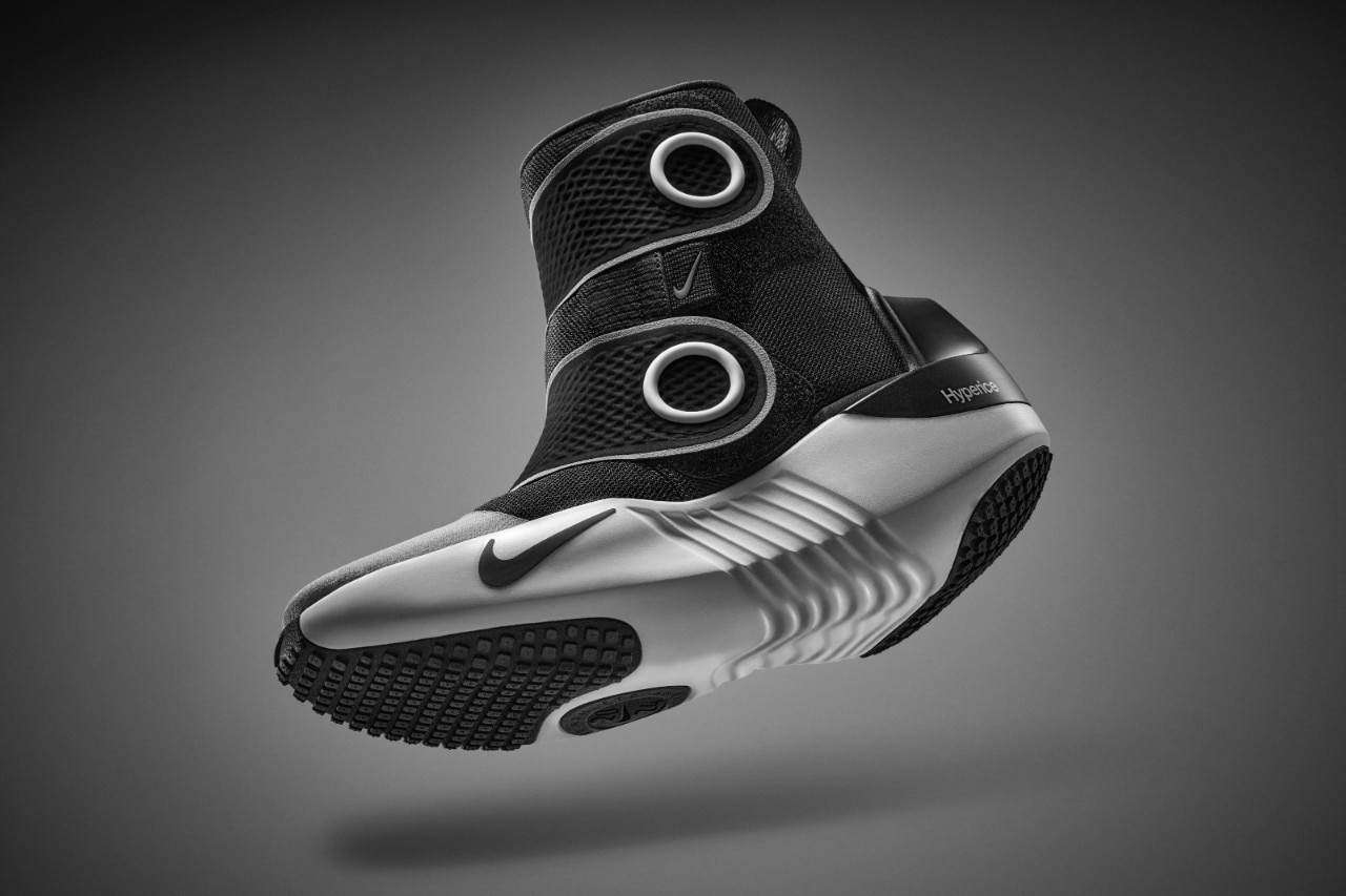 Nike x Hyperice hyper-tech massaging boots to warm up athletes in ...