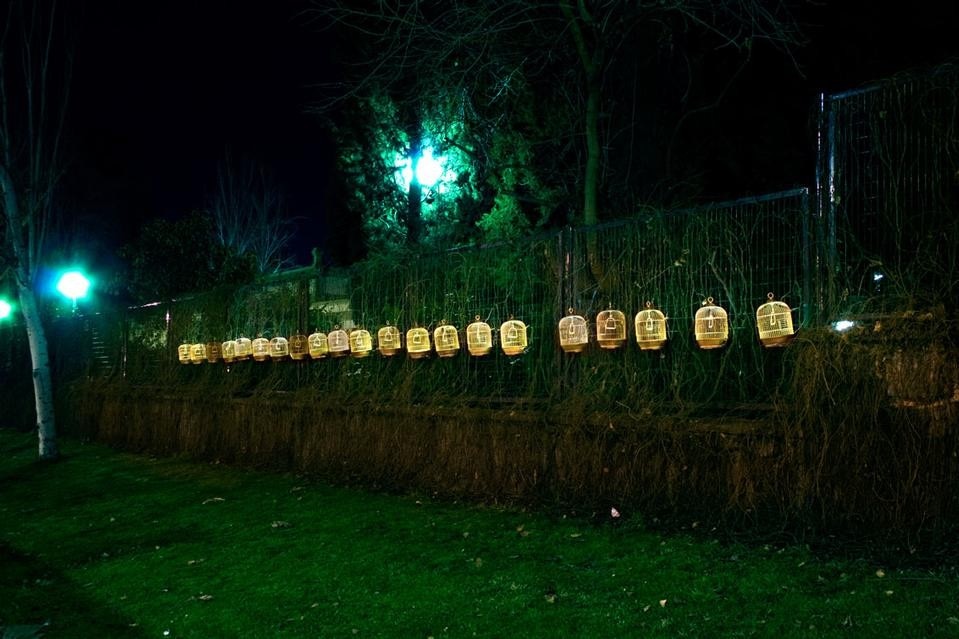 Transient light by luzinterruptus - Domus