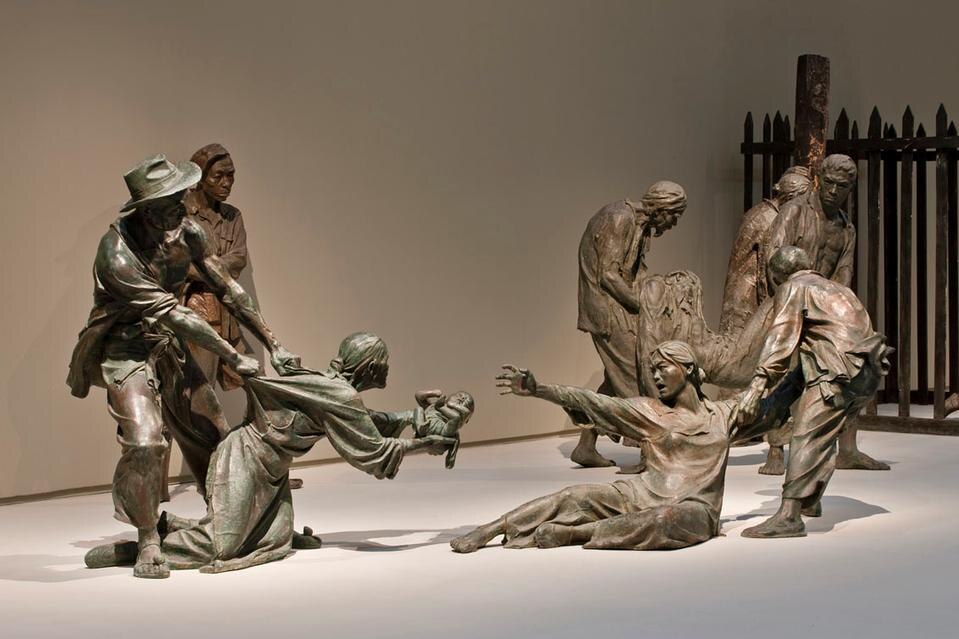 Rent Collection Courtyard - Sculptures of Oppression and Revolt : r ...