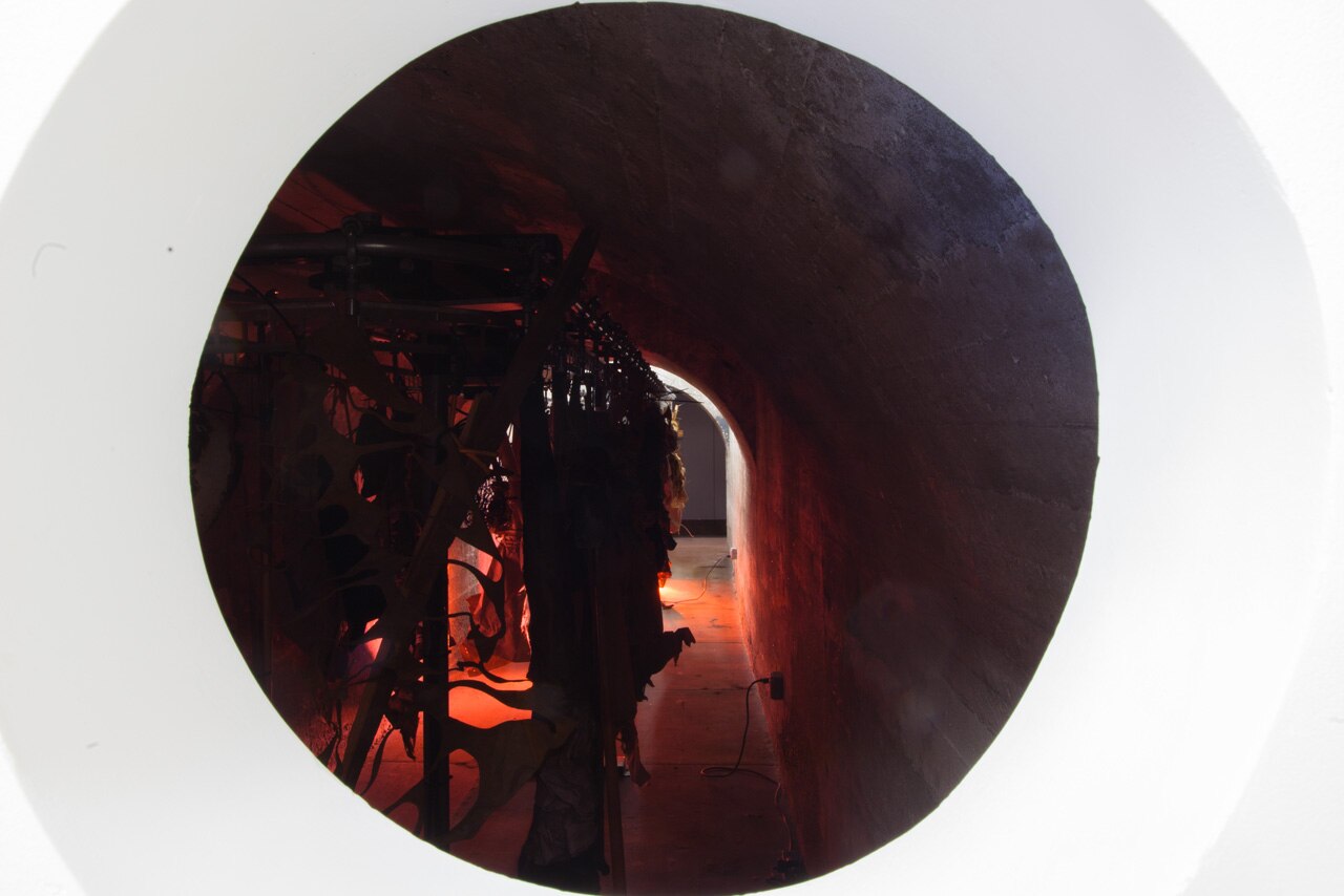 Puddle, pothole, portal - Domus