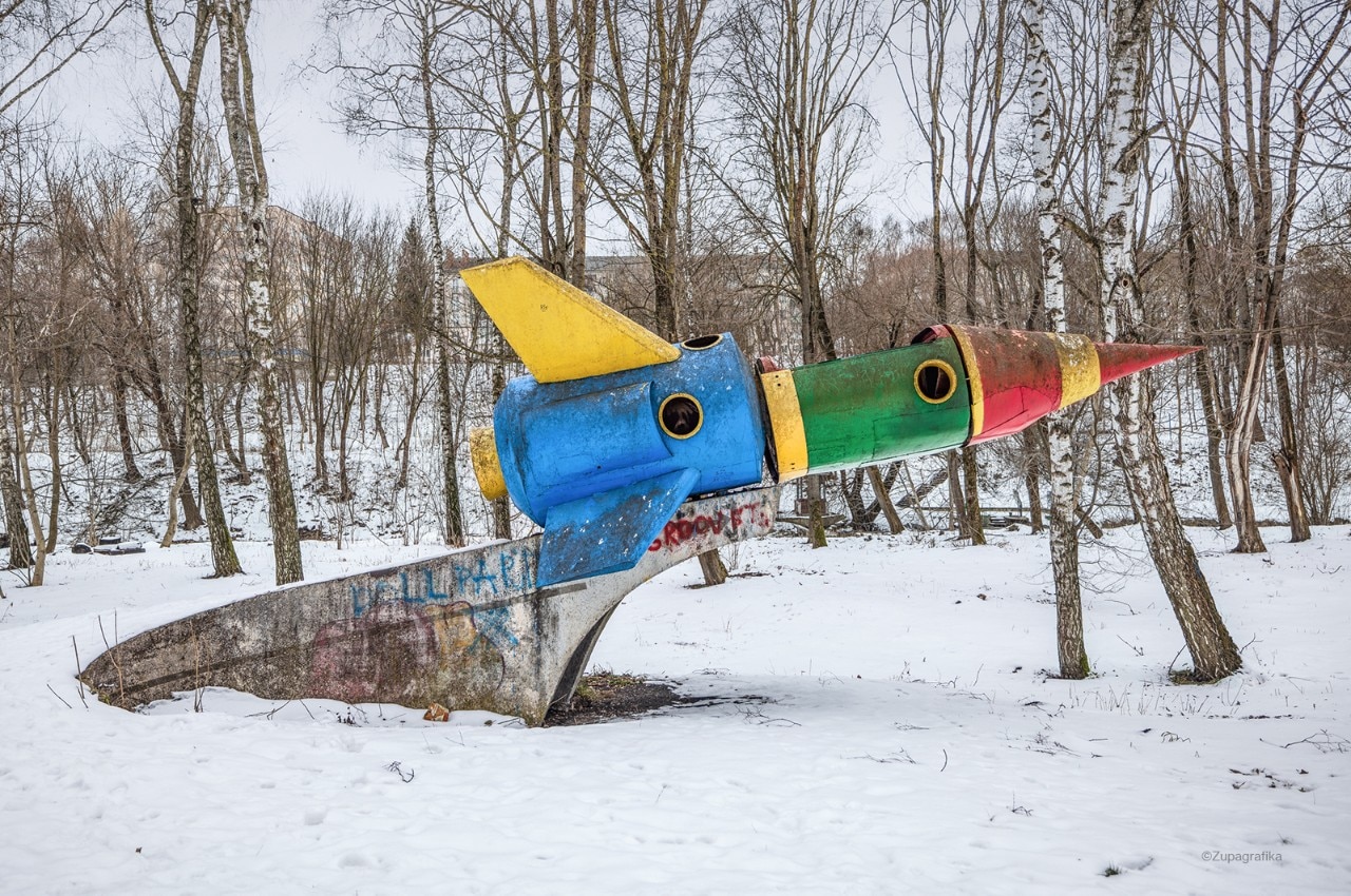 Zupagrafika’s Soviet playgrounds: when children played at conquering space