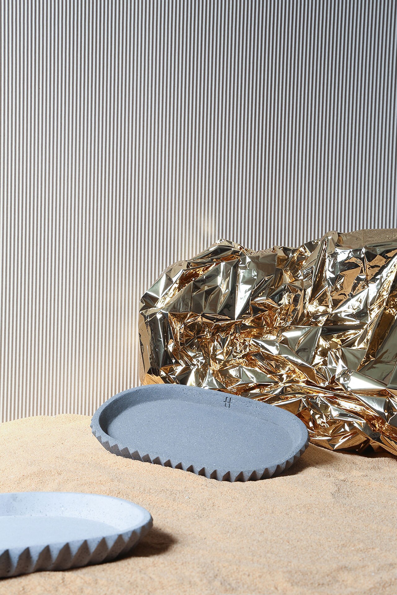 Gian Paolo Venier designed Siman, a tableware collection inspired by Tehran