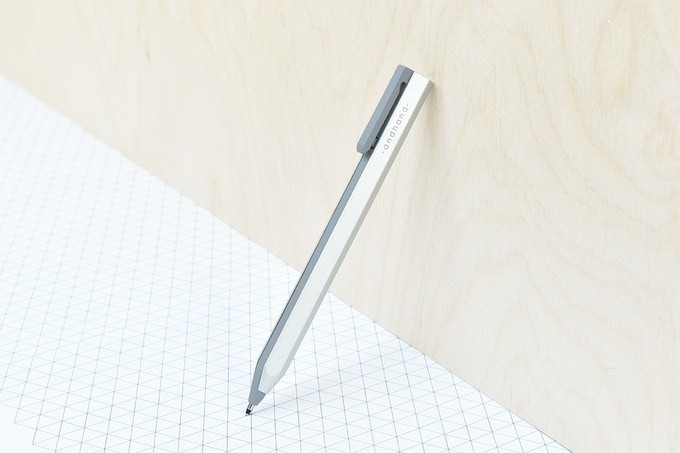 Core by Andhand aims at reinventing the design of retractable pens - Domus