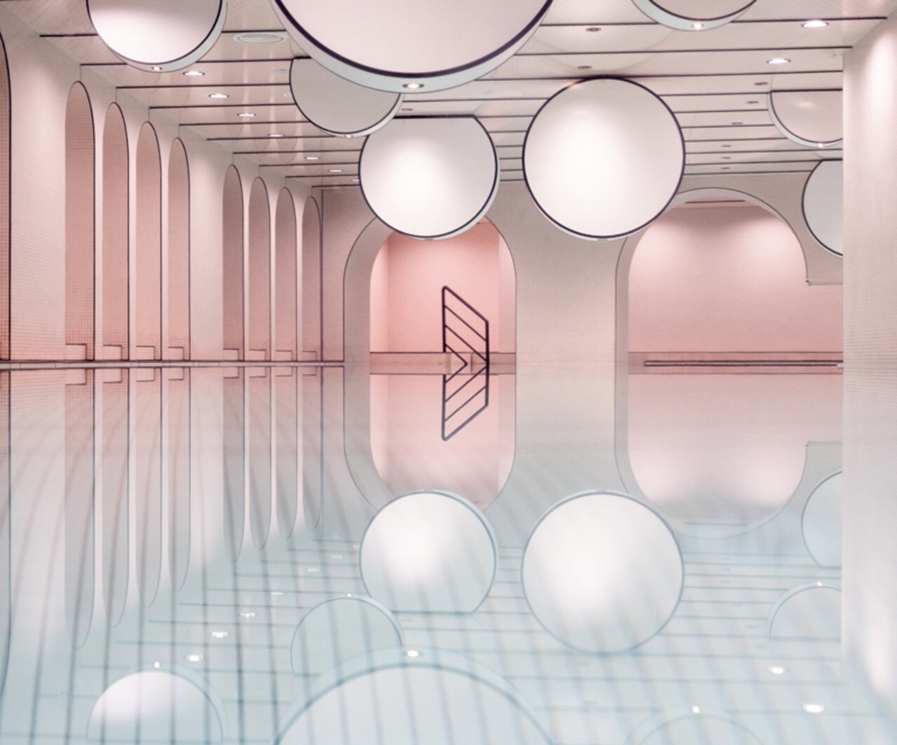 A pink pool creates a dreamy waterworld in China - Domus