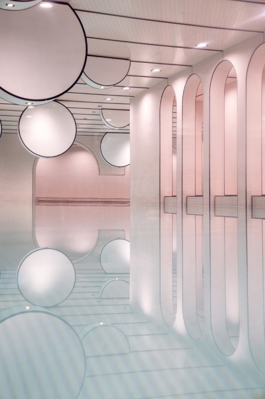 A pink pool creates a dreamy waterworld in China - Domus