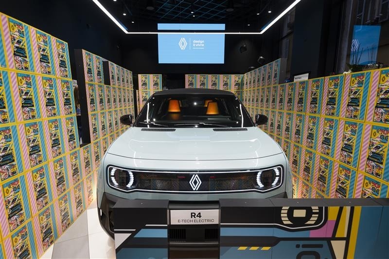 Renault brings new urban culture to Milan with RNLT Store in Brera - Domus