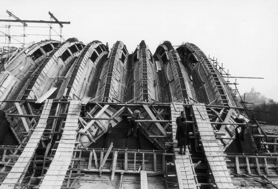 Pier Luigi Nervi and Sottsass senior designed Turin Exhibition Palace