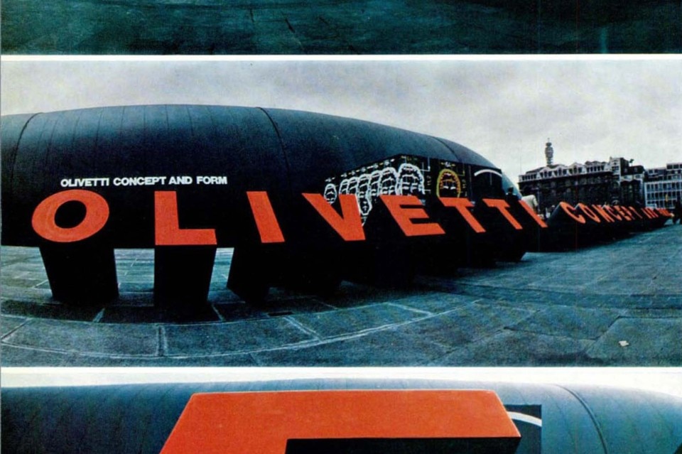 A nomadic exhibition by Gae Aulenti for Olivetti, in the Domus Archive