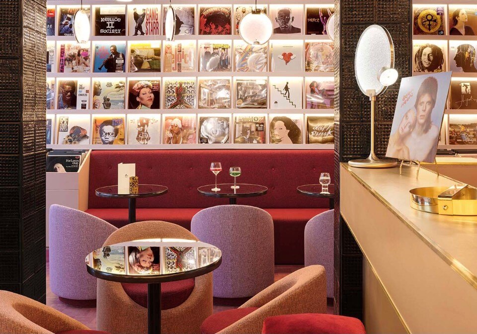 The glam of disco culture lives again in a vinyl store - Domus