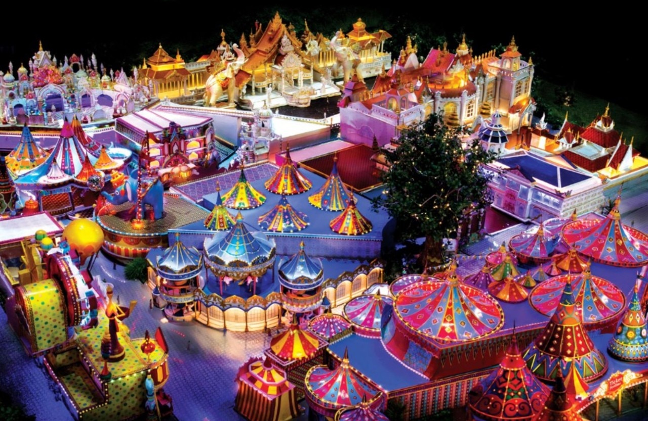 Carnival Magic combines heritage and technology in Thailand