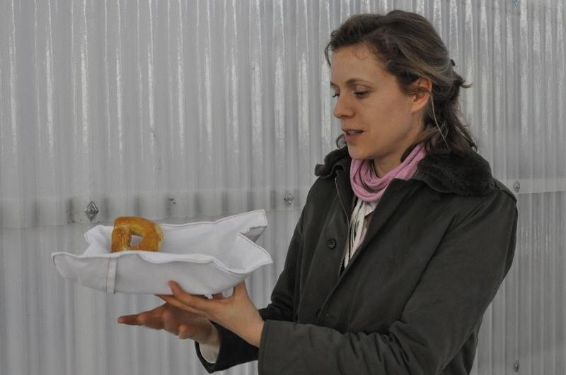 Polka’s flying handkerchief - Domus