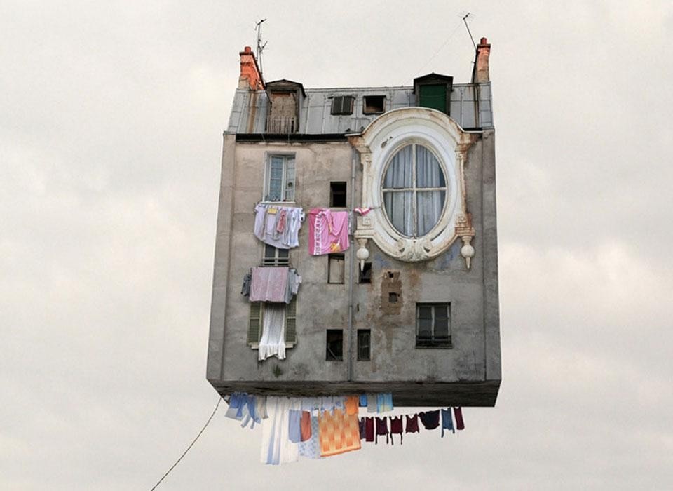 Flying Houses - Domus