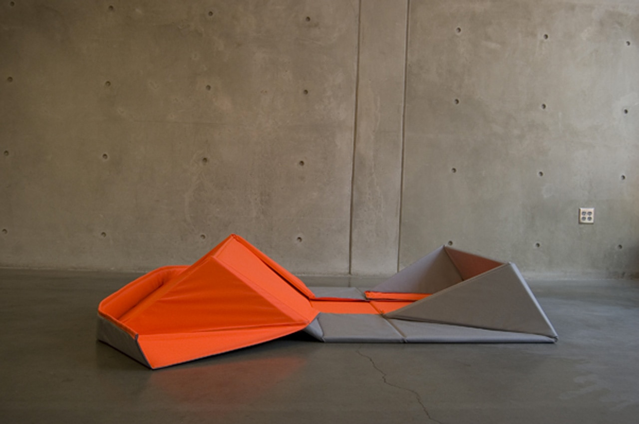 Origami sofa - Domus