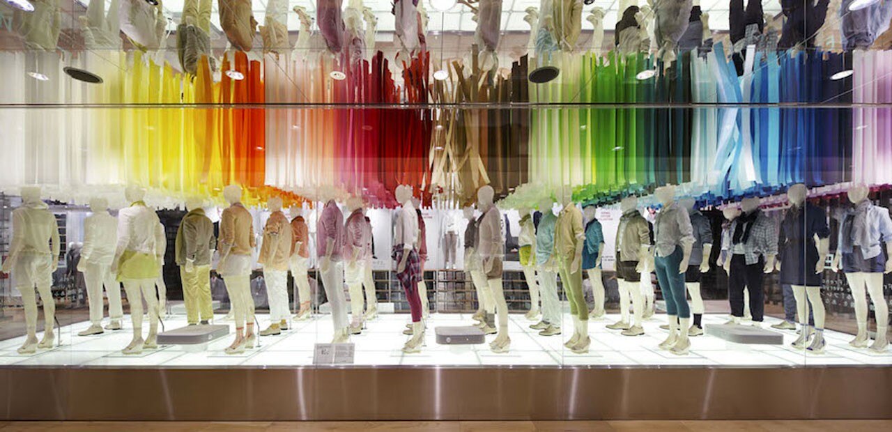 Uniqlo installation - Domus