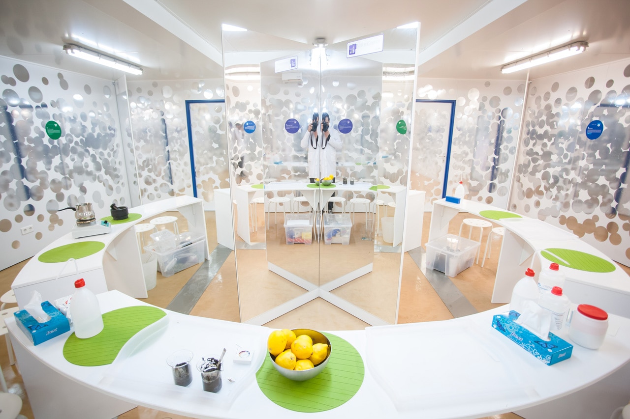 Bayer Pop-up Lab - Domus