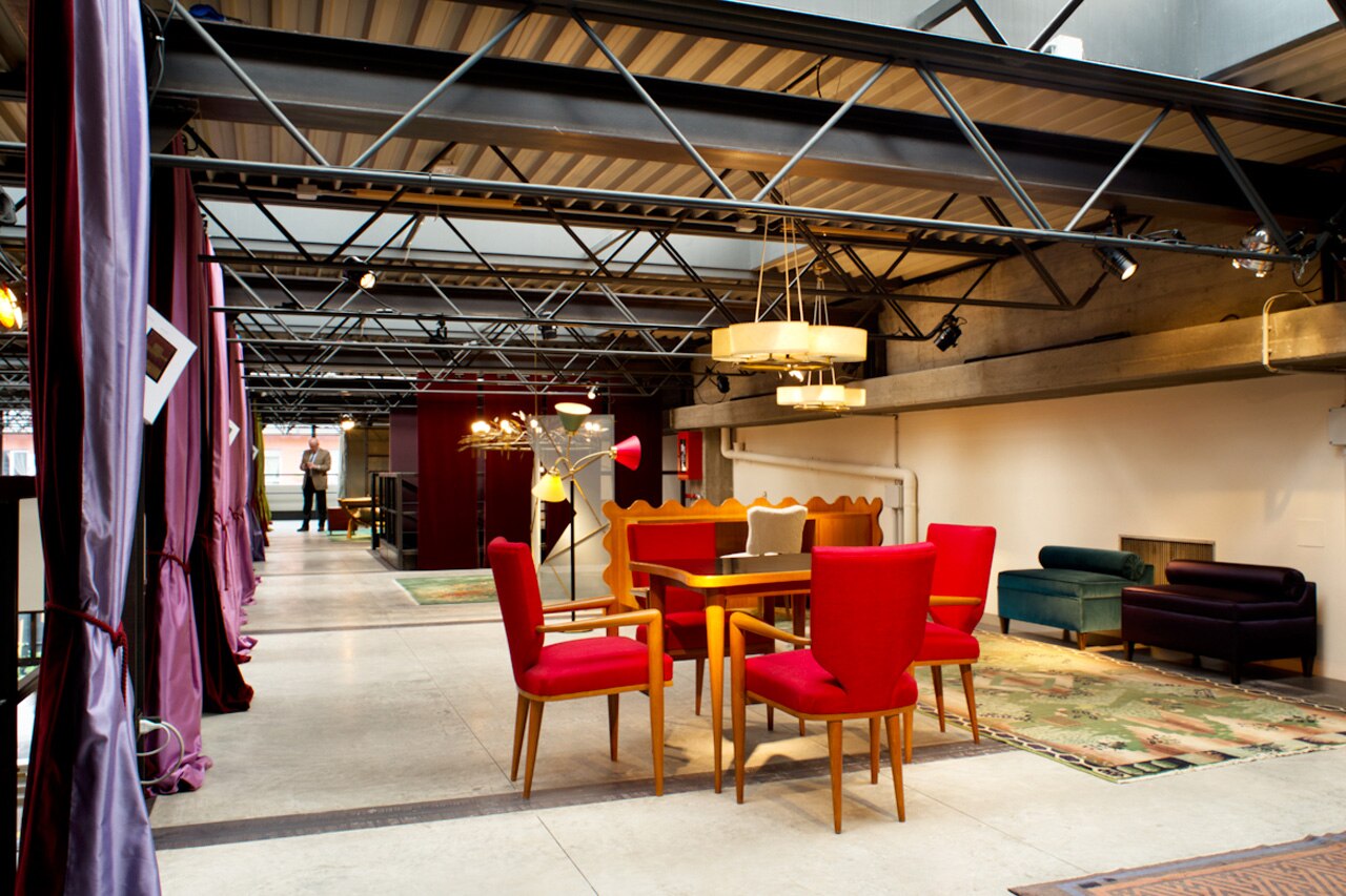 A Warehouse like La Scala - Domus