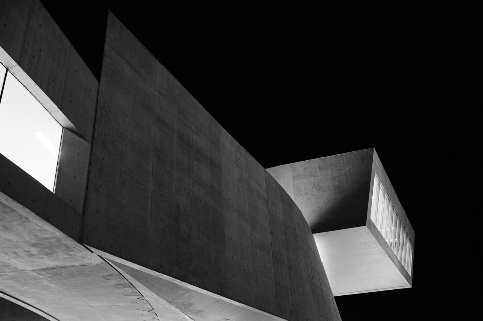 Hélène Binet: Dialogues - Domus