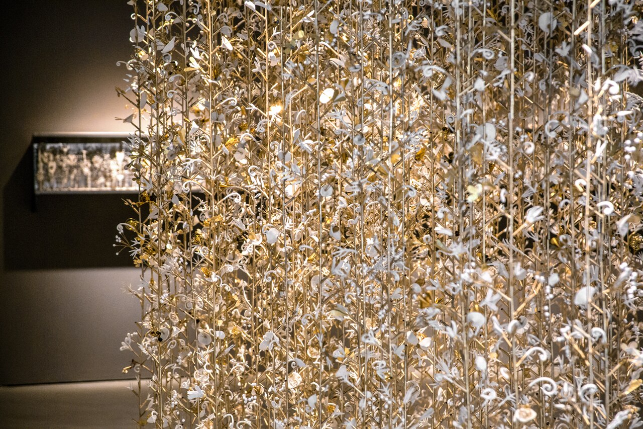 Kris Ruhs: Hanging Garden - Domus