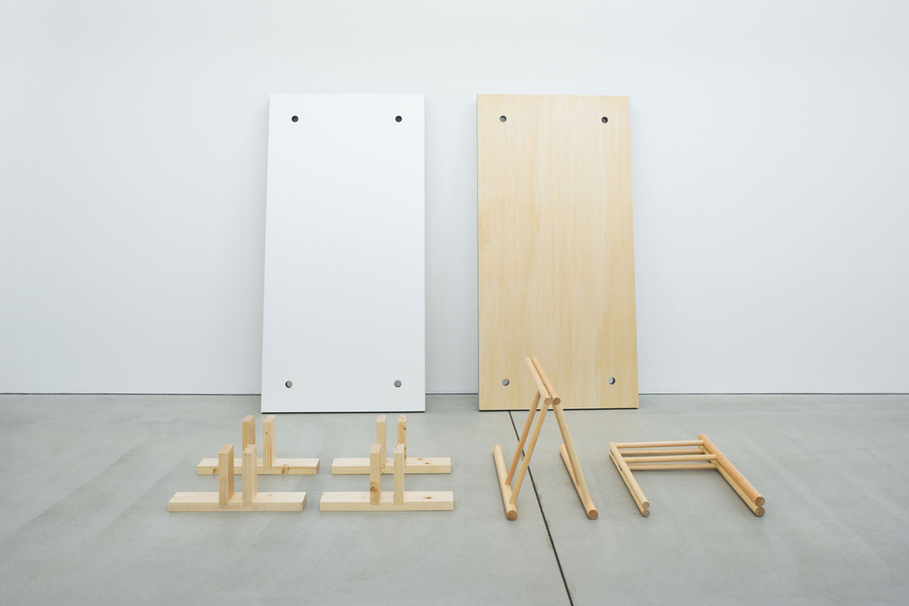 Schemata Sponge Table - Domus