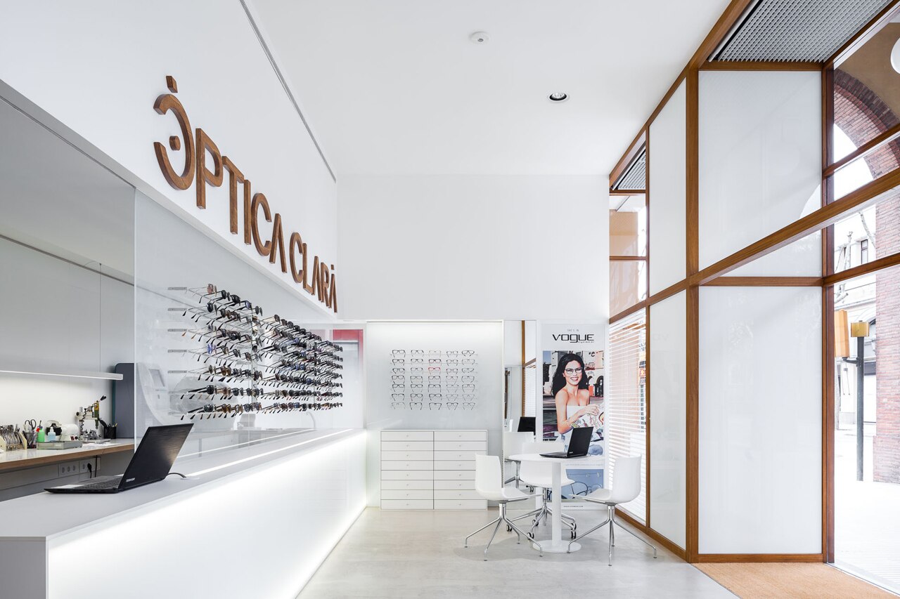 Optica Clarà - Domus