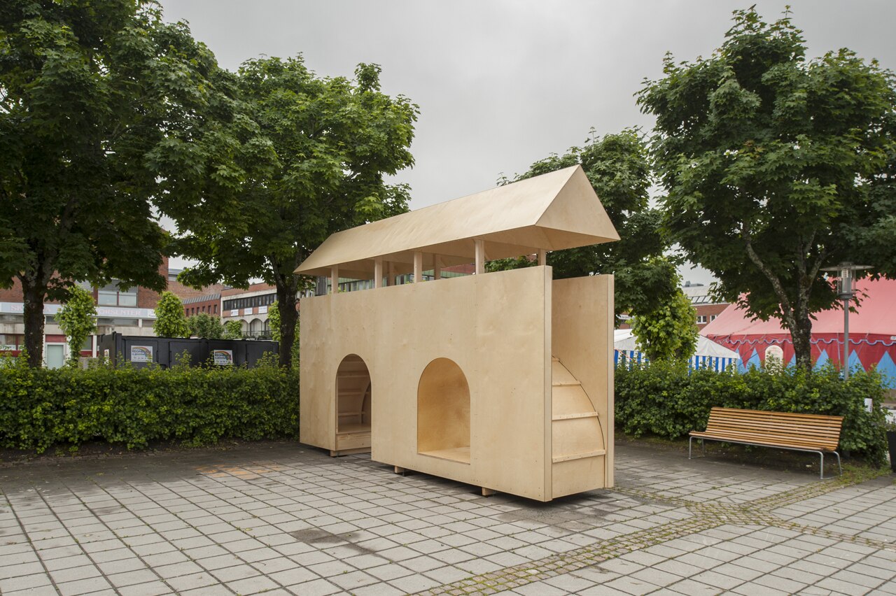 Temporary meeting point - Domus
