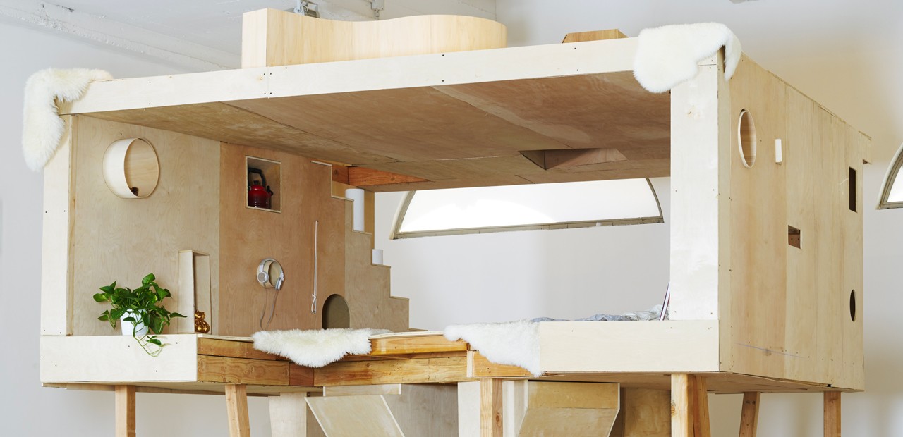 Another Primitive Hut - Domus