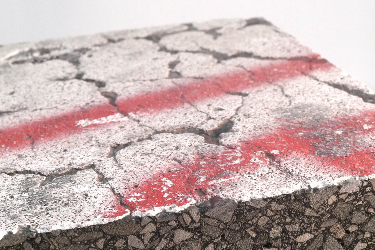 Asphalt stool - Domus