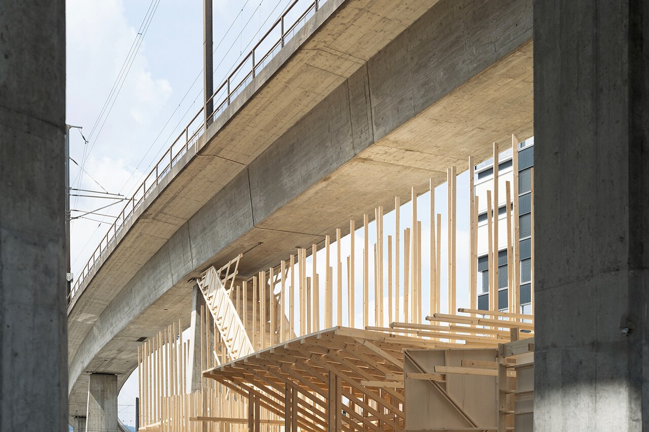 House 2 – Counter City - Domus